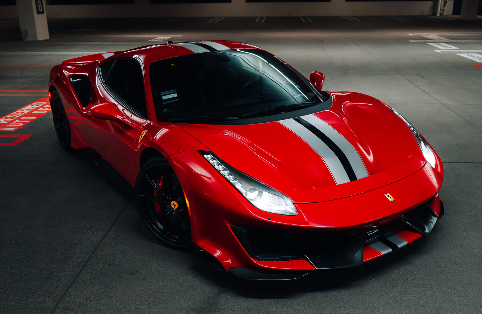 Ferrari 488 Pista Red - Zooz Group