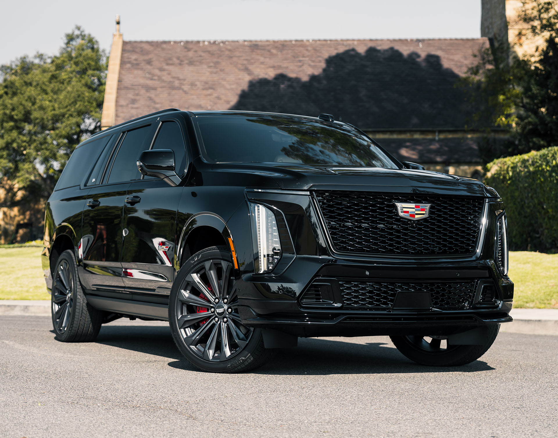 Cadillac Escalade V Black - Zooz Group